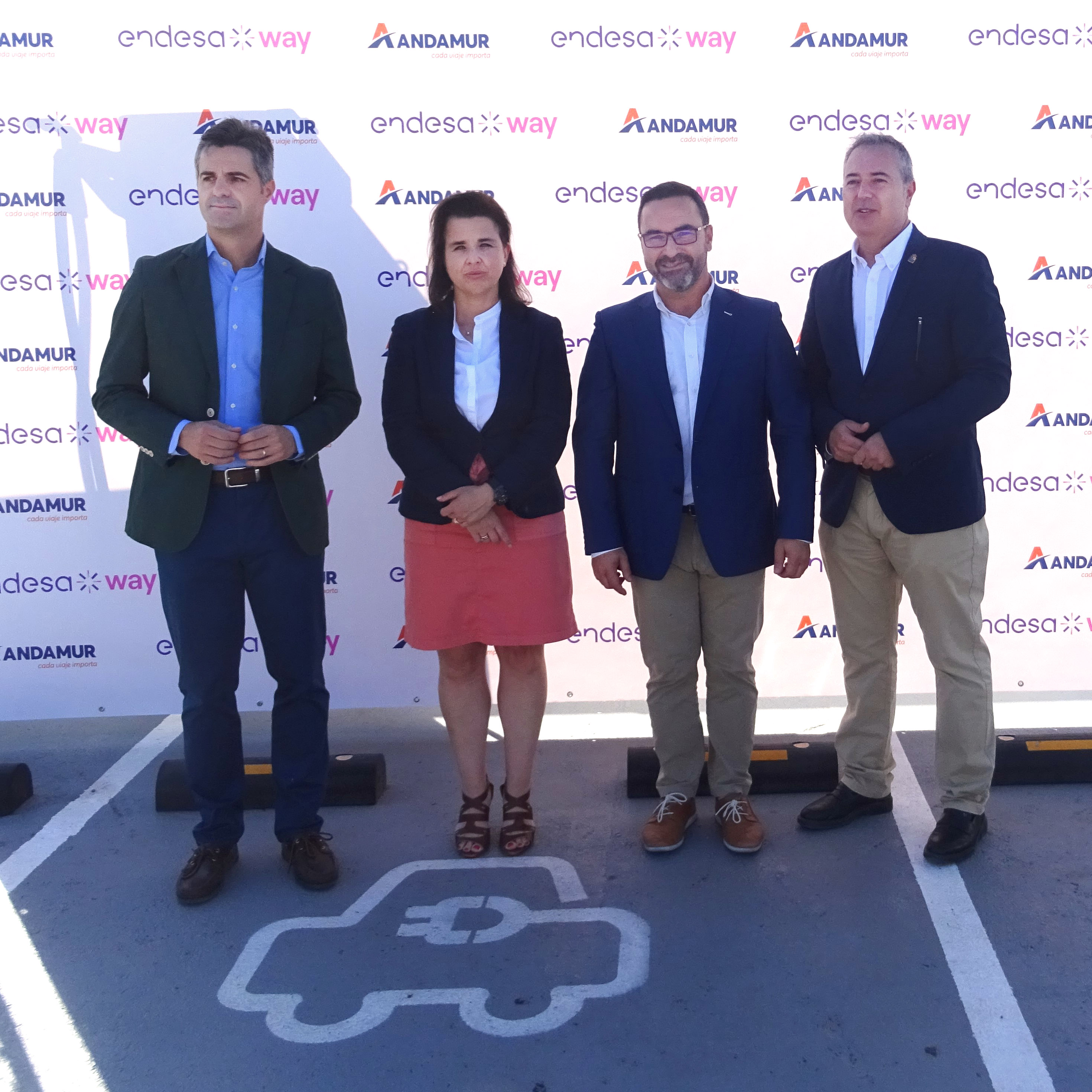 Inauguramos junto a Endesa X Way nuestro segundo hub de cargadores ...